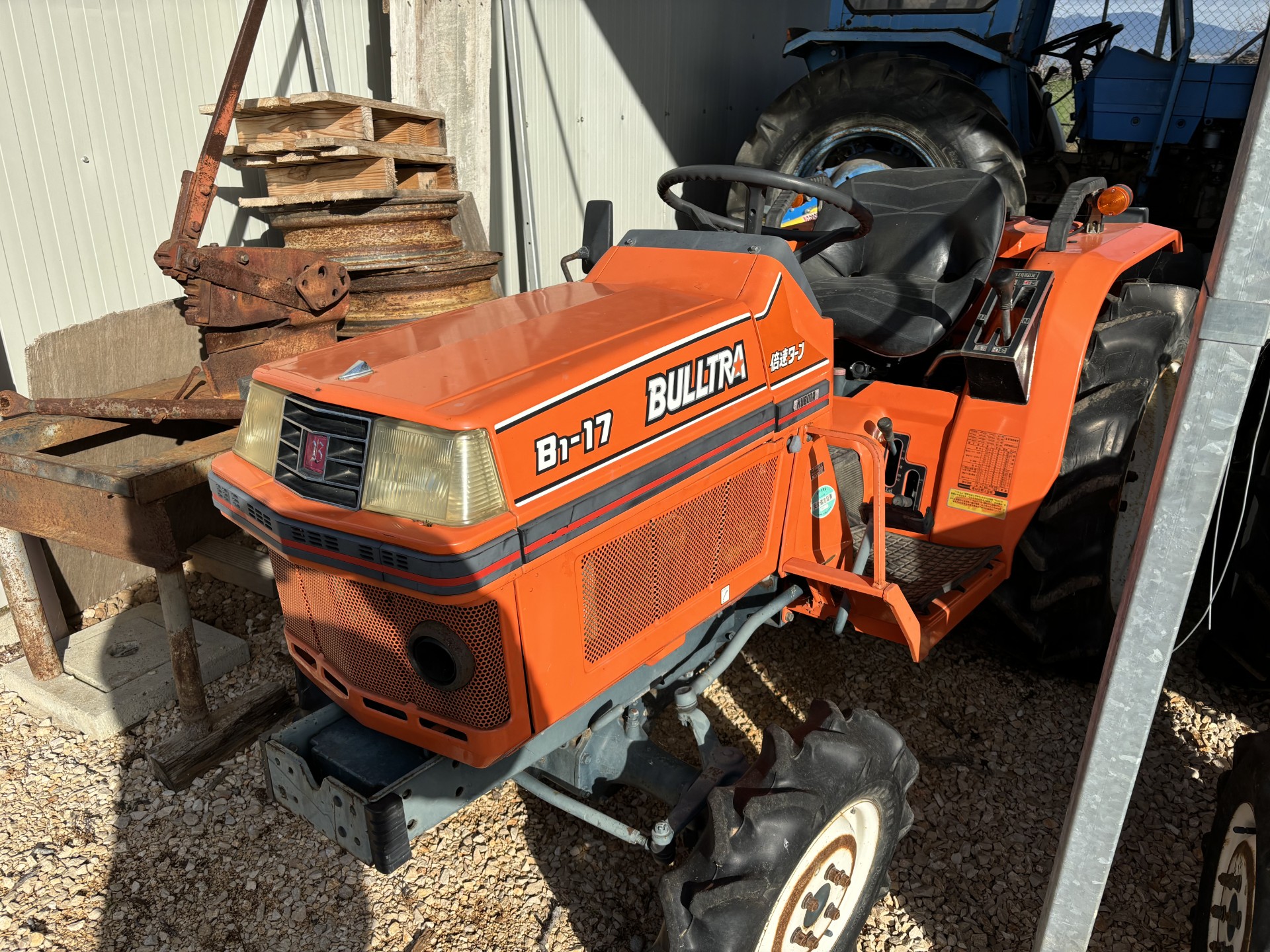 KUBOTA BULTRA B1.17 29CV